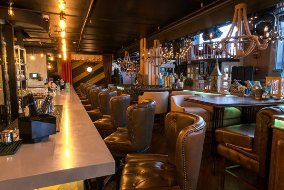 Lustra Bar, Бар, пр. 60-летия Октября - Москва - Tabler